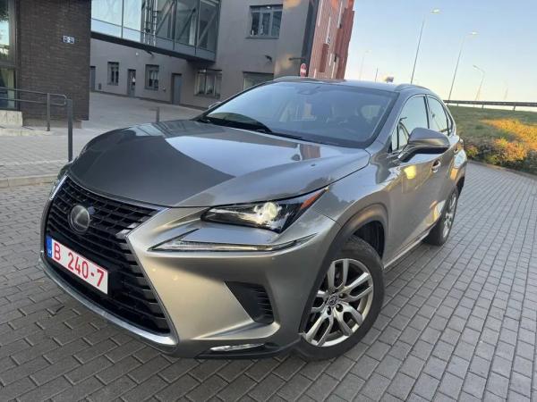 Pelēks Lexus NX 2018 Daugavpils, ar dzinēja tilpumu 2.50 L un nobraukumu 157 tūkst. km par 21200 €, foto 1 vietnē AUTOMOTO.COM.LV