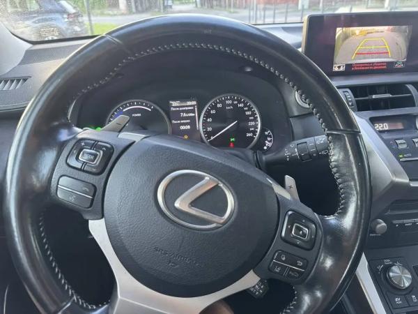 Pelēks Lexus NX 2018 Daugavpils, ar dzinēja tilpumu 2.50 L un nobraukumu 157 tūkst. km par 21200 €, foto 8 vietnē AUTOMOTO.COM.LV