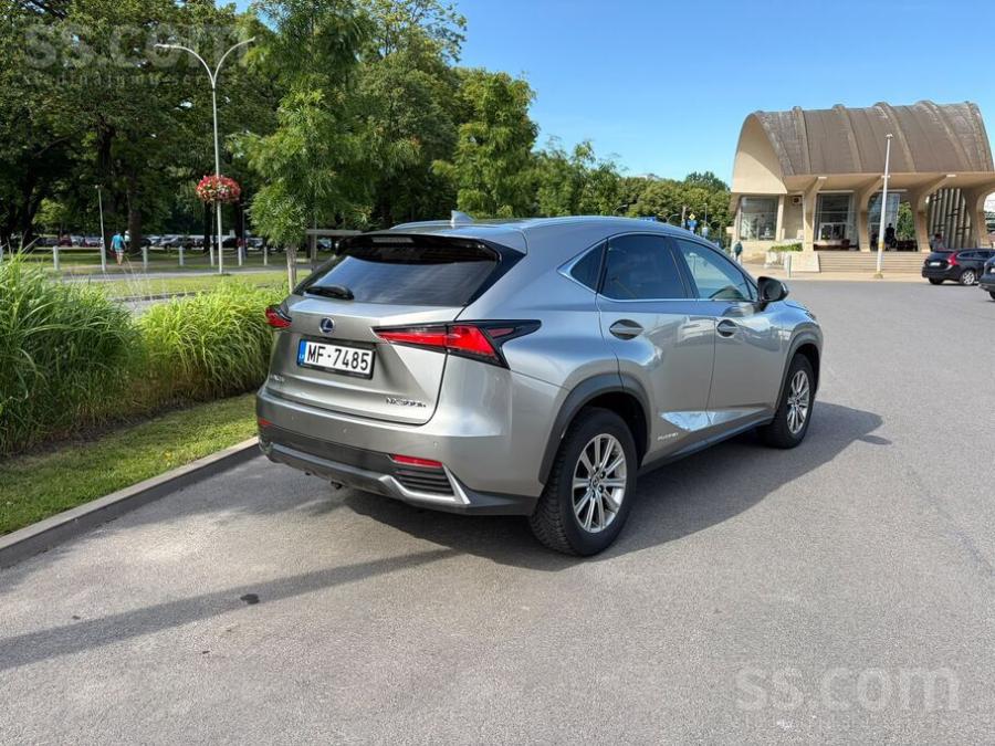 Grey Lexus NX 2018 in Riga, with an engine capacity of 2.50 L and mileage of 0 thousand km for 19100 €, photo 6 on AUTOMOTO.COM.LV