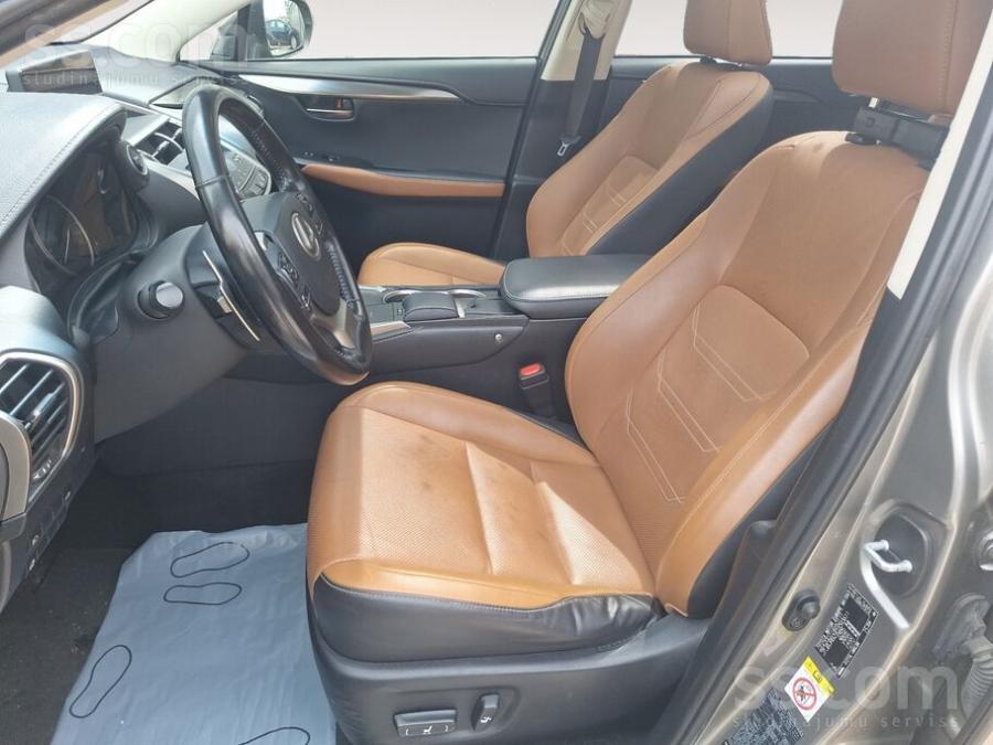 Grey Lexus NX 2018 in Riga, with an engine capacity of 2.50 L and mileage of 163 thousand km for 25500 €, photo 11 on AUTOMOTO.COM.LV