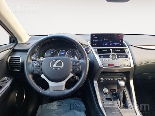 Pelēks Lexus NX 2019 Rīga, ar dzinēja tilpumu 2.50 L un nobraukumu 121 tūkst. km par 25900 €, foto 10 vietnē AUTOMOTO.COM.LV