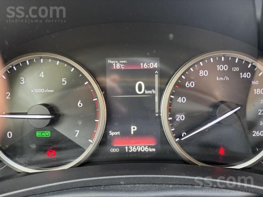 Grey Lexus NX 2019 in Riga, with an engine capacity of 2.50 L and mileage of 137 thousand km for 27000 €, photo 6 on AUTOMOTO.COM.LV