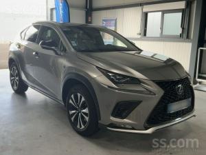 Grey Lexus NX 2019 in Daugavpils, with an engine capacity of 2.50 L and mileage of 148 thousand km for 27950 €, photo 5 on AUTOMOTO.COM.LV