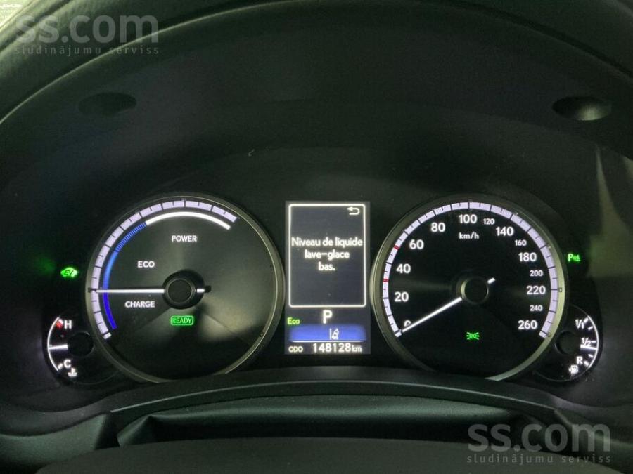 Grey Lexus NX 2019 in Daugavpils, with an engine capacity of 2.50 L and mileage of 148 thousand km for 27950 €, photo 10 on AUTOMOTO.COM.LV