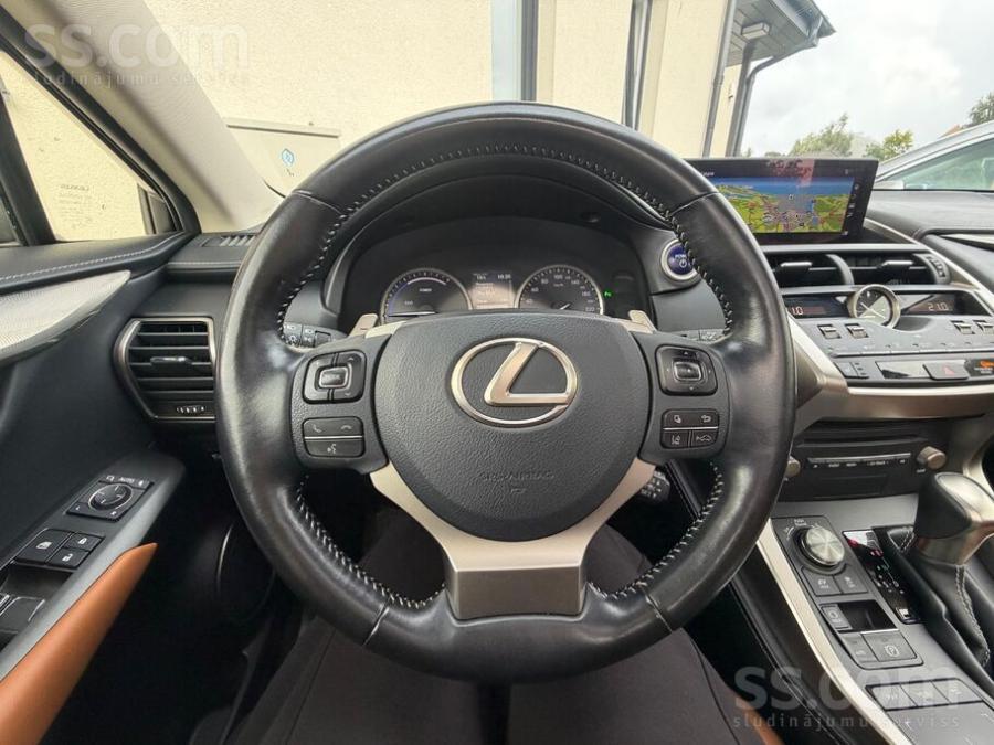 Pelēks Lexus NX 2021 Rīga, ar dzinēja tilpumu 2.50 L un nobraukumu 48 tūkst. km par 39900 €, foto 7 vietnē AUTOMOTO.COM.LV