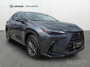 Серый Лексус НХ 2022 в Рига, объемом двигателя 2.50 л и пробегом 36 тыс. км за 48000 €, фото 19 на AUTOMOTO.COM.LV
