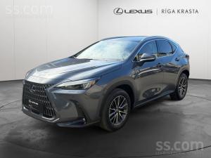 Pelēks Lexus NX 2022 Rīga, ar dzinēja tilpumu 2.50 L un nobraukumu 101 tūkst. km par 42900 €, foto  vietnē AUTOMOTO.COM.LV
