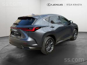 Pelēks Lexus NX 2022 Rīga, ar dzinēja tilpumu 2.50 L un nobraukumu 101 tūkst. km par 42900 €, foto 3 vietnē AUTOMOTO.COM.LV