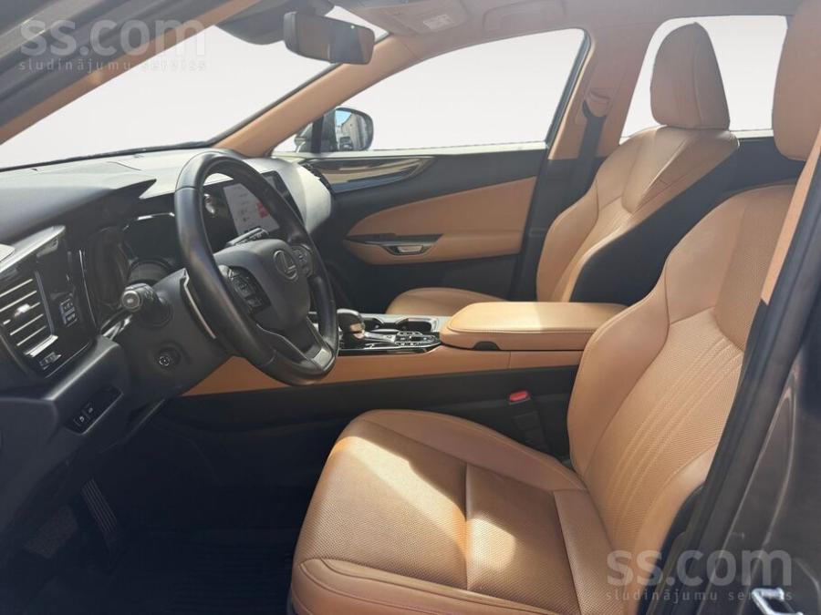 Pelēks Lexus NX 2022 Rīga, ar dzinēja tilpumu 2.50 L un nobraukumu 101 tūkst. km par 42900 €, foto 12 vietnē AUTOMOTO.COM.LV