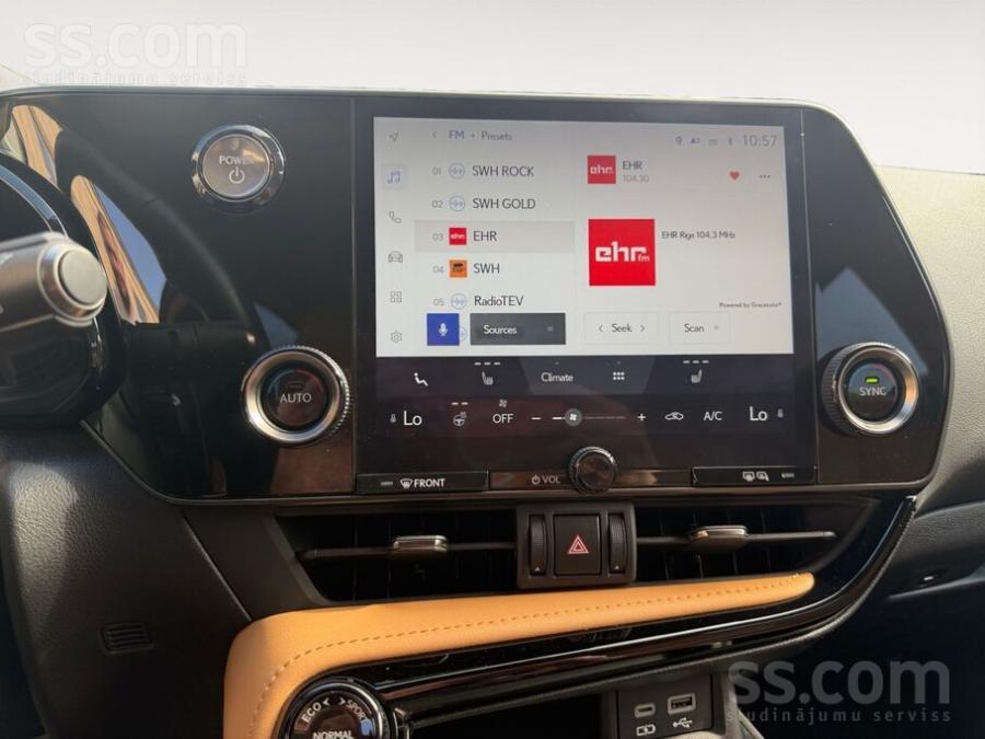 Pelēks Lexus NX 2022 Rīga, ar dzinēja tilpumu 2.50 L un nobraukumu 101 tūkst. km par 42900 €, foto 15 vietnē AUTOMOTO.COM.LV