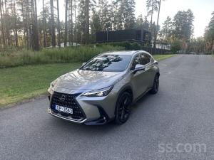 Grey Lexus NX 2024 in Riga, with an engine capacity of 2.50 L and mileage of 30 thousand km for 50500 €, photo 5 on AUTOMOTO.COM.LV