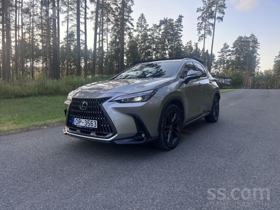 Grey Lexus NX 2024 in Riga, with an engine capacity of 2.50 L and mileage of 30 thousand km for 50500 €, photo 6 on AUTOMOTO.COM.LV