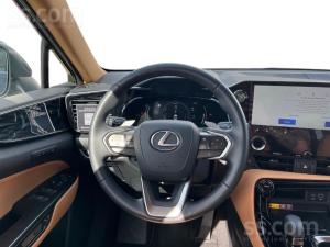 Grey Lexus NX 2025 in Riga, with an engine capacity of 2.50 L and mileage of 6 thousand km for 62000 €, photo 10 on AUTOMOTO.COM.LV