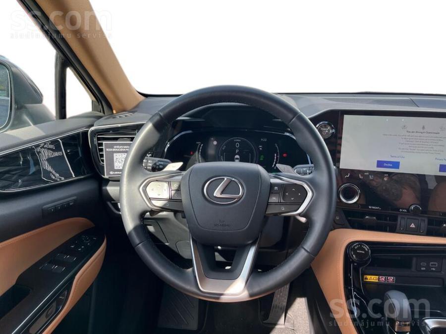 Grey Lexus NX 2025 in Riga, with an engine capacity of 2.50 L and mileage of 6 thousand km for 62000 €, photo 10 on AUTOMOTO.COM.LV