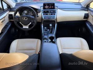 Grey Lexus NX 2014 in Tallinn, with an engine capacity of 2.50 L and mileage of 130 thousand km for 18490 €, photo 12 on AUTOMOTO.COM.LV