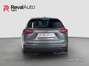 Grey Lexus NX 2014 in Tallinn, with an engine capacity of 2.50 L and mileage of 77 thousand km for 21900 €, photo 6 on AUTOMOTO.COM.LV