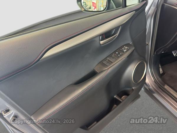 Pelēks Lexus NX 2014 Tallina, ar dzinēja tilpumu 2.50 L un nobraukumu 77 tūkst. km par 21900 €, foto 7 vietnē AUTOMOTO.COM.LV
