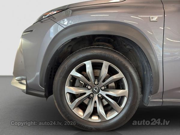 Pelēks Lexus NX 2014 Tallina, ar dzinēja tilpumu 2.50 L un nobraukumu 77 tūkst. km par 21900 €, foto 10 vietnē AUTOMOTO.COM.LV