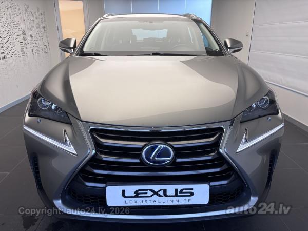 Pelēks Lexus NX 2015 Tallina, ar dzinēja tilpumu 2.50 L un nobraukumu 60 tūkst. km par 23990 €, foto 5 vietnē AUTOMOTO.COM.LV
