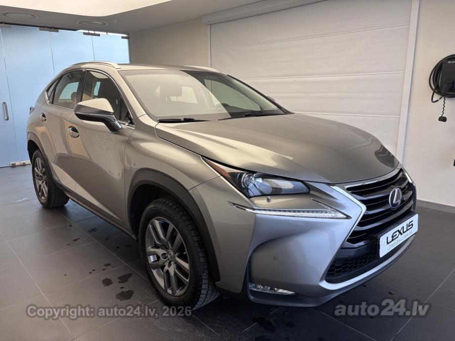 Pelēks Lexus NX 2015 Tallina, ar dzinēja tilpumu 2.50 L un nobraukumu 60 tūkst. km par 23990 €, foto 6 vietnē AUTOMOTO.COM.LV