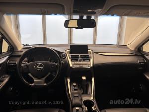 Pelēks Lexus NX 2015 Tallina, ar dzinēja tilpumu 2.50 L un nobraukumu 60 tūkst. km par 23990 €, foto 13 vietnē AUTOMOTO.COM.LV