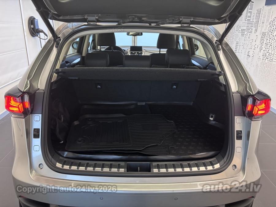 Pelēks Lexus NX 2015 Tallina, ar dzinēja tilpumu 2.50 L un nobraukumu 60 tūkst. km par 23990 €, foto 17 vietnē AUTOMOTO.COM.LV
