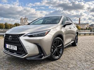 Grey Lexus NX 2023 in Vilnius, with an engine capacity of 2.50 L and mileage of 44 thousand km for 42999 €, photo  on AUTOMOTO.COM.LV