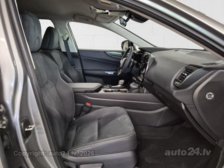 Pelēks Lexus NX 2025 Tallina, ar dzinēja tilpumu 2.50 L un nobraukumu 11 tūkst. km par 46290 €, foto 7 vietnē AUTOMOTO.COM.LV