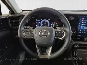 Pelēks Lexus NX 2025 Tallina, ar dzinēja tilpumu 2.50 L un nobraukumu 11 tūkst. km par 46290 €, foto 13 vietnē AUTOMOTO.COM.LV