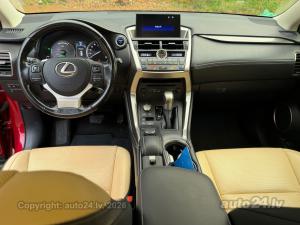 Red Lexus NX 2016 in Tallinn, with an engine capacity of 2.50 L and mileage of 167 thousand km for 25200 €, photo 14 on AUTOMOTO.COM.LV