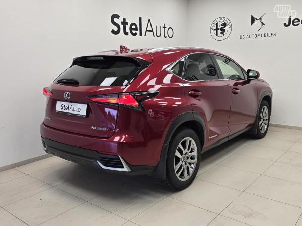 Sarkans Lexus NX 2018 Viļņa, ar dzinēja tilpumu 2.50 L un nobraukumu 95 tūkst. km par 25490 €, foto 5 vietnē AUTOMOTO.COM.LV