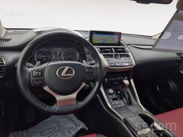 Sarkans Lexus NX 2019 Rīga, ar dzinēja tilpumu 2.50 L un nobraukumu 143 tūkst. km par 26900 €, foto 9 vietnē AUTOMOTO.COM.LV
