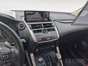 Red Lexus NX 2019 in Riga, with an engine capacity of 2.50 L and mileage of 143 thousand km for 26900 €, photo 15 on AUTOMOTO.COM.LV