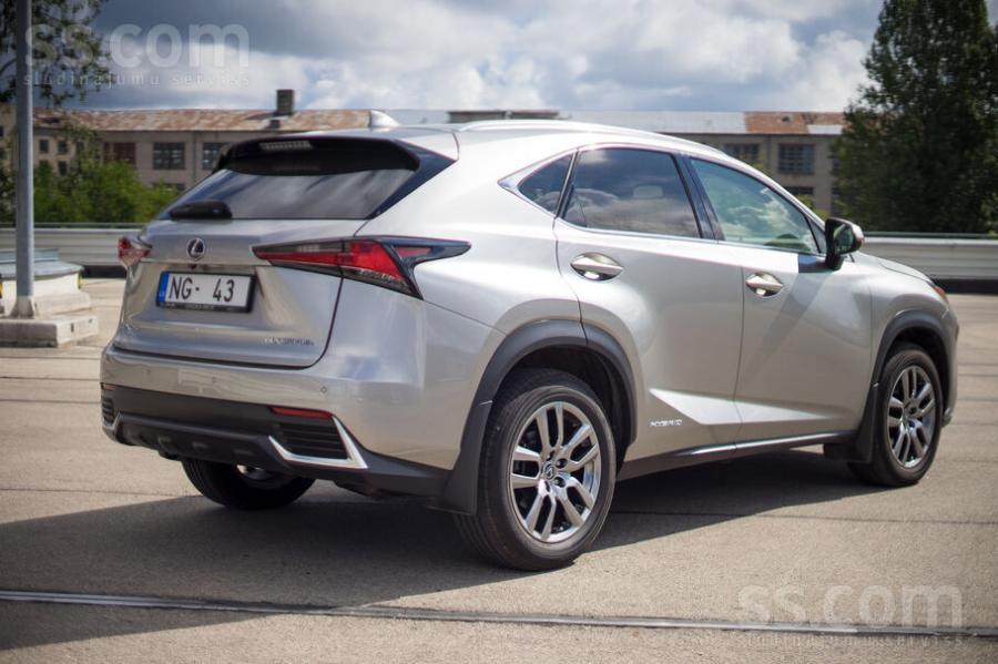 Lexus NX 2018 Rīga, ar dzinēja tilpumu 2.50 L un nobraukumu 103 tūkst. km par 24800 €, foto 3 vietnē AUTOMOTO.COM.LV