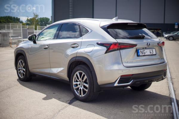 Lexus NX 2018 Rīga, ar dzinēja tilpumu 2.50 L un nobraukumu 103 tūkst. km par 24800 €, foto 4 vietnē AUTOMOTO.COM.LV