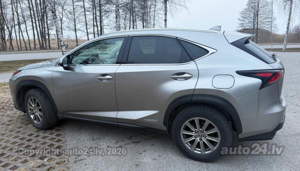 Lexus NX 2015 Tallina, ar dzinēja tilpumu 2.50 L un nobraukumu 187 tūkst. km par 17500 €, foto 3 vietnē AUTOMOTO.COM.LV