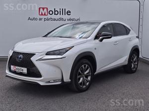Белый Лексус НХ 2014 в Рига, объемом двигателя 2.50 л и пробегом 174 тыс. км за 17800 €, фото 4 на AUTOMOTO.COM.LV
