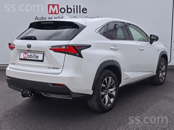 Balts Lexus NX 2014 Rīga, ar dzinēja tilpumu 2.50 L un nobraukumu 174 tūkst. km par 17800 €, foto 6 vietnē AUTOMOTO.COM.LV