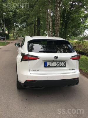 Balts Lexus NX 2014 Rīga, ar dzinēja tilpumu 2.50 L un nobraukumu 115 tūkst. km par 19900 €, foto 4 vietnē AUTOMOTO.COM.LV