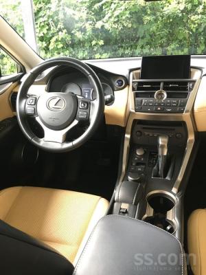 Balts Lexus NX 2014 Rīga, ar dzinēja tilpumu 2.50 L un nobraukumu 115 tūkst. km par 19900 €, foto 11 vietnē AUTOMOTO.COM.LV