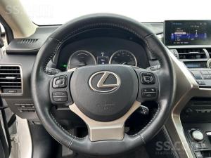 White Lexus NX 2014 in Riga, with an engine capacity of 2.50 L and mileage of 122 thousand km for 19900 €, photo 13 on AUTOMOTO.COM.LV