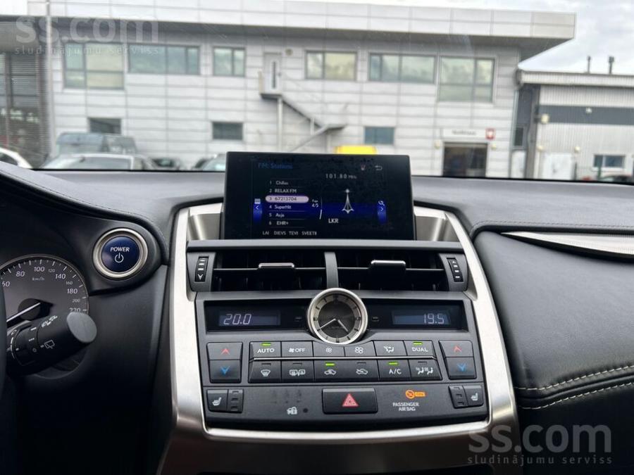 White Lexus NX 2014 in Riga, with an engine capacity of 2.50 L and mileage of 122 thousand km for 19900 €, photo 15 on AUTOMOTO.COM.LV