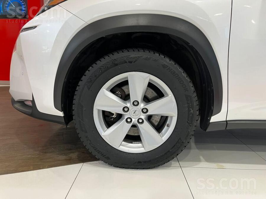 Balts Lexus NX 2015 Jēkabpils, ar dzinēja tilpumu 2.50 L un nobraukumu 197 tūkst. km par 16400 €, foto 21 vietnē AUTOMOTO.COM.LV