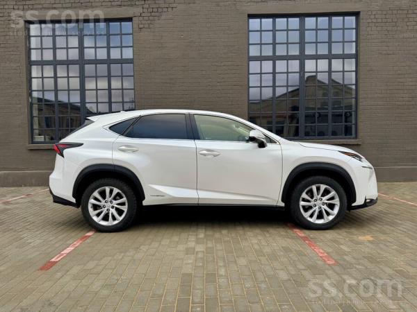 Balts Lexus NX 2015 Rīga, ar dzinēja tilpumu 2.50 L un nobraukumu 101 tūkst. km par 21990 €, foto 6 vietnē AUTOMOTO.COM.LV