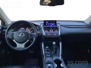 Balts Lexus NX 2015 Rīga, ar dzinēja tilpumu 2.50 L un nobraukumu 179 tūkst. km par 20900 €, foto 8 vietnē AUTOMOTO.COM.LV