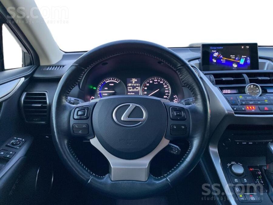Balts Lexus NX 2015 Rīga, ar dzinēja tilpumu 2.50 L un nobraukumu 179 tūkst. km par 20900 €, foto 9 vietnē AUTOMOTO.COM.LV