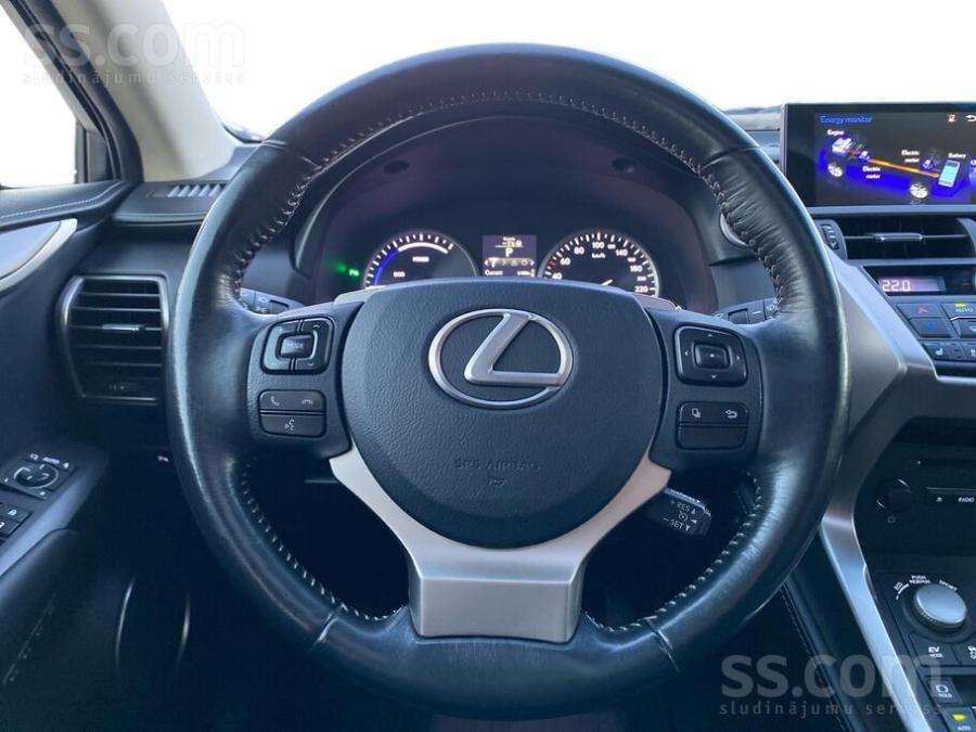 Balts Lexus NX 2015 Rīga, ar dzinēja tilpumu 2.50 L un nobraukumu 179 tūkst. km par 20900 €, foto 12 vietnē AUTOMOTO.COM.LV
