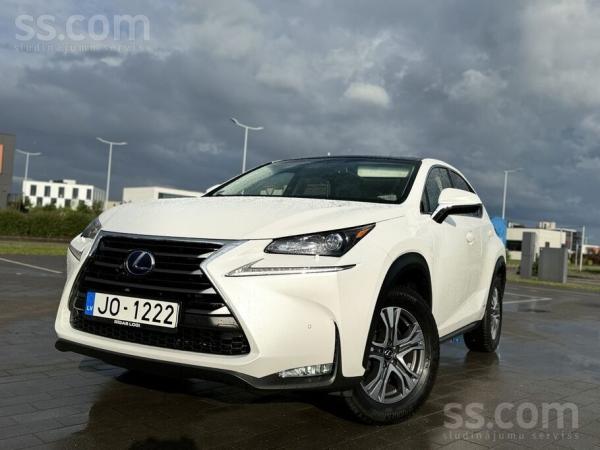 White Lexus NX 2015 in Riga, with an engine capacity of 2.50 L and mileage of 145 thousand km for 19500 €, photo 1 on AUTOMOTO.COM.LV
