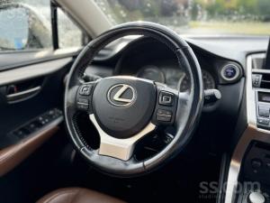 Balts Lexus NX 2015 Rīga, ar dzinēja tilpumu 2.50 L un nobraukumu 145 tūkst. km par 19500 €, foto 23 vietnē AUTOMOTO.COM.LV