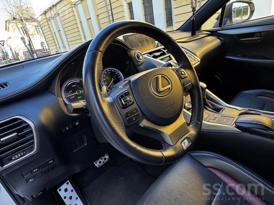Balts Lexus NX 2016 Daugavpils, ar dzinēja tilpumu 2.50 L un nobraukumu 0 tūkst. km par 20990 €, foto 21 vietnē AUTOMOTO.COM.LV